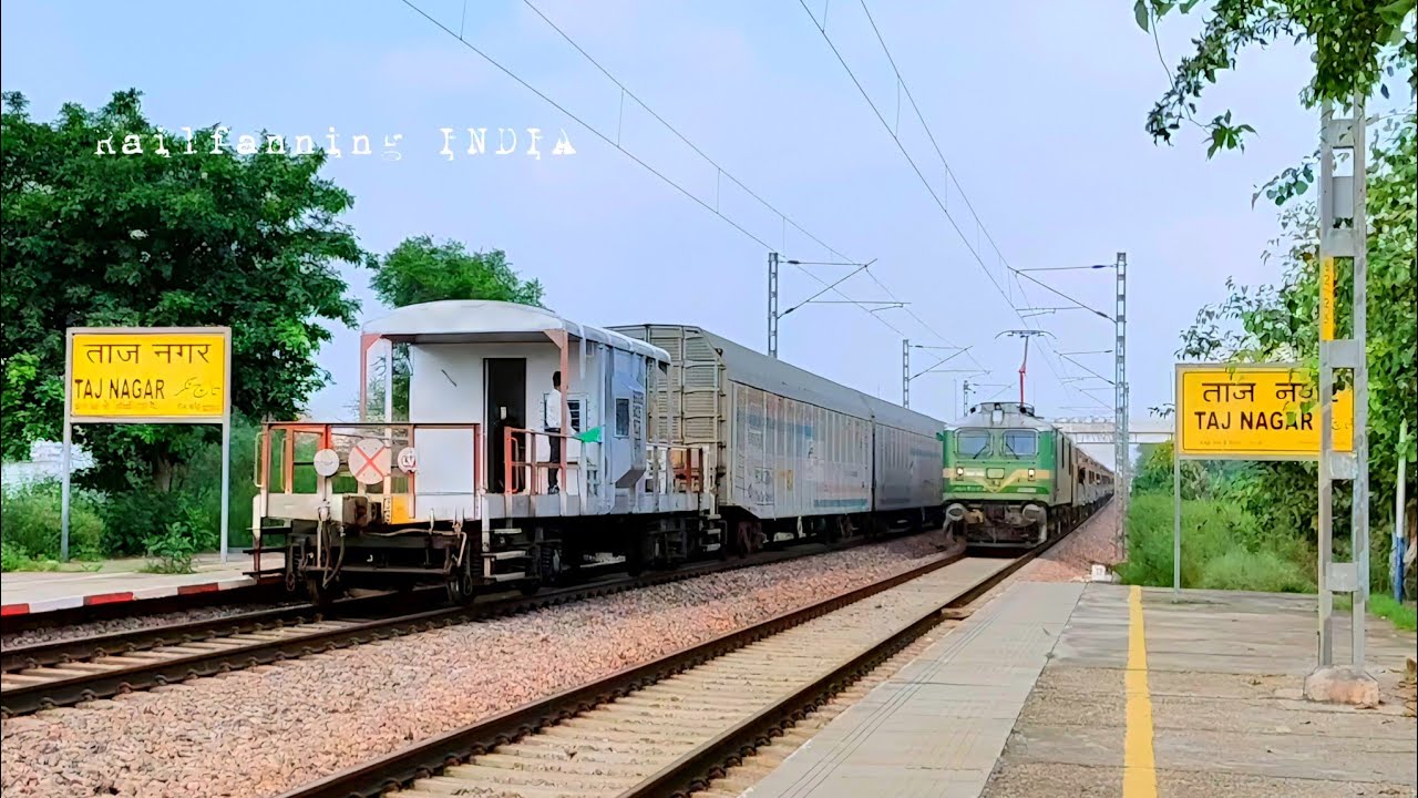 Indian Railways Car Carrier 🚂 | Diesel Locomotive के साथ High-Rise ...