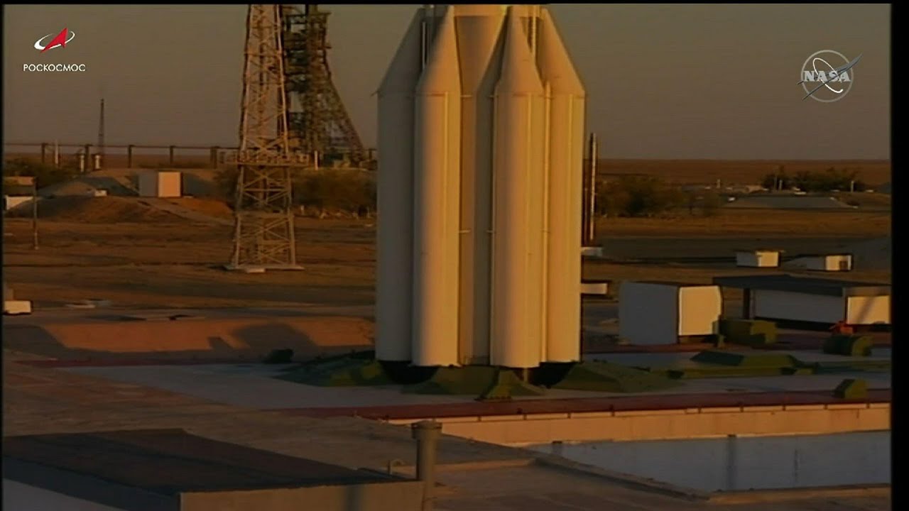 Russia launches lab module to ISS - YouTube