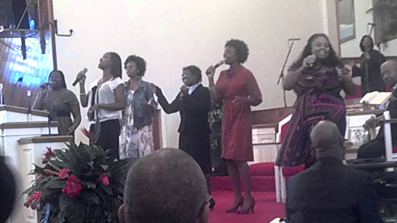 Greater Emmanuel Temple Praise Team.mp4 - YouTube