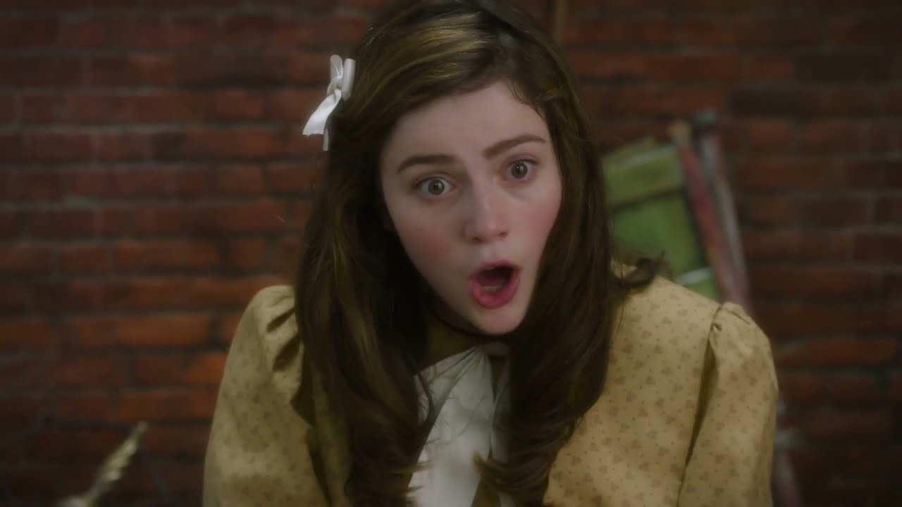 Anna Devlin as Primrose Chattoway - The Nevers (S1,E1 2021) - YouTube