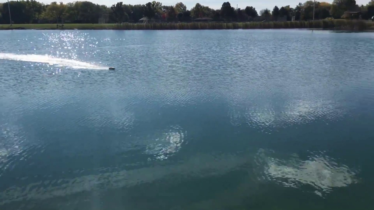 Atomik Barbwire 17 brushless rc boat--little boat, HUGE rooster tail ...
