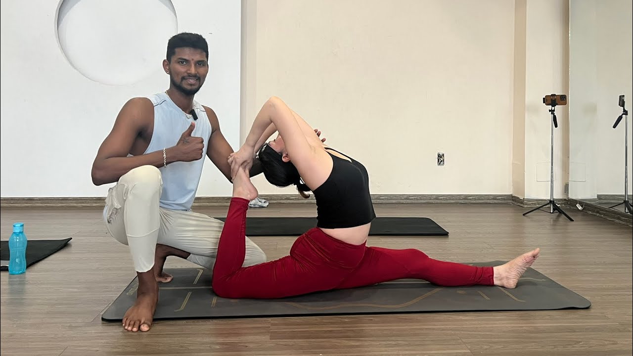 50 MIN Intermediate Full Body Yoga - Vinyasa Yoga NO PROPS | Master ...