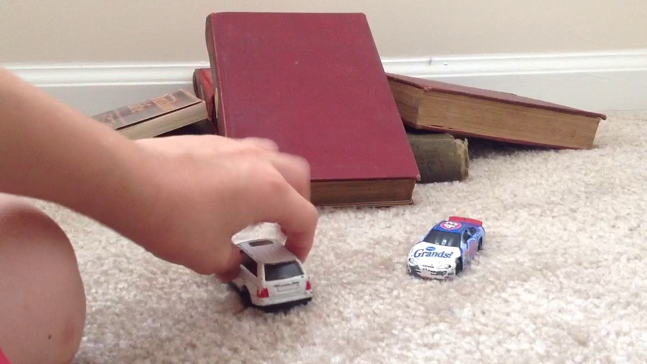 how to make a ramp out of books - YouTube