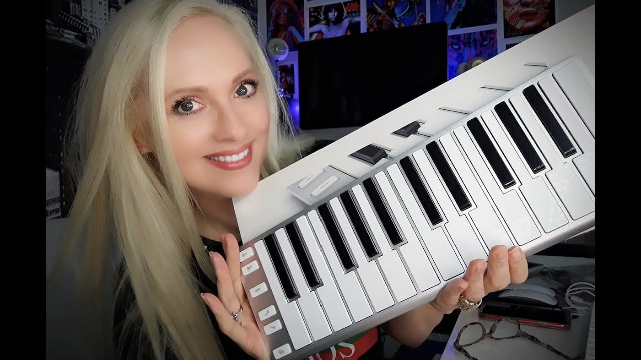 CME Pro Xkey MIDI keyboard - Next generation iPad iPhone mobile music ...