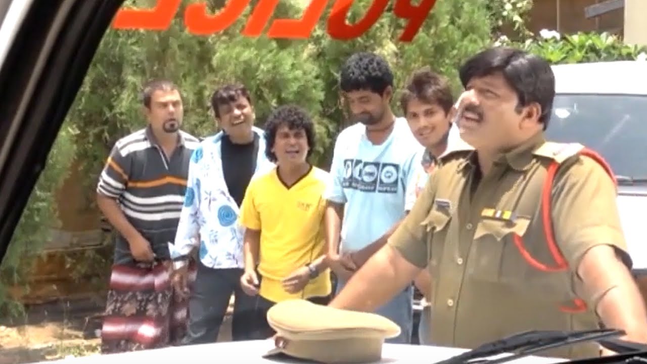 Hilarious Comedy Scene Between Police Officer & Boys || Hyderabadi ...