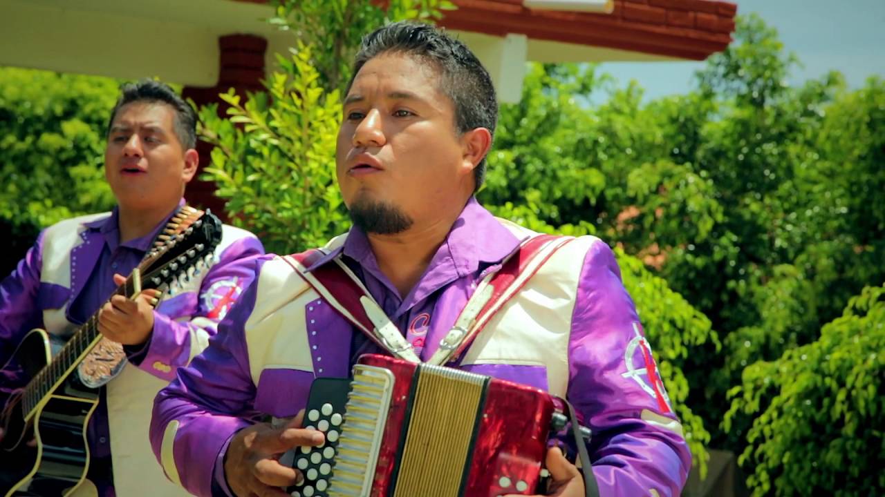 Los Chakas Clave Sierra - El Compa X - YouTube