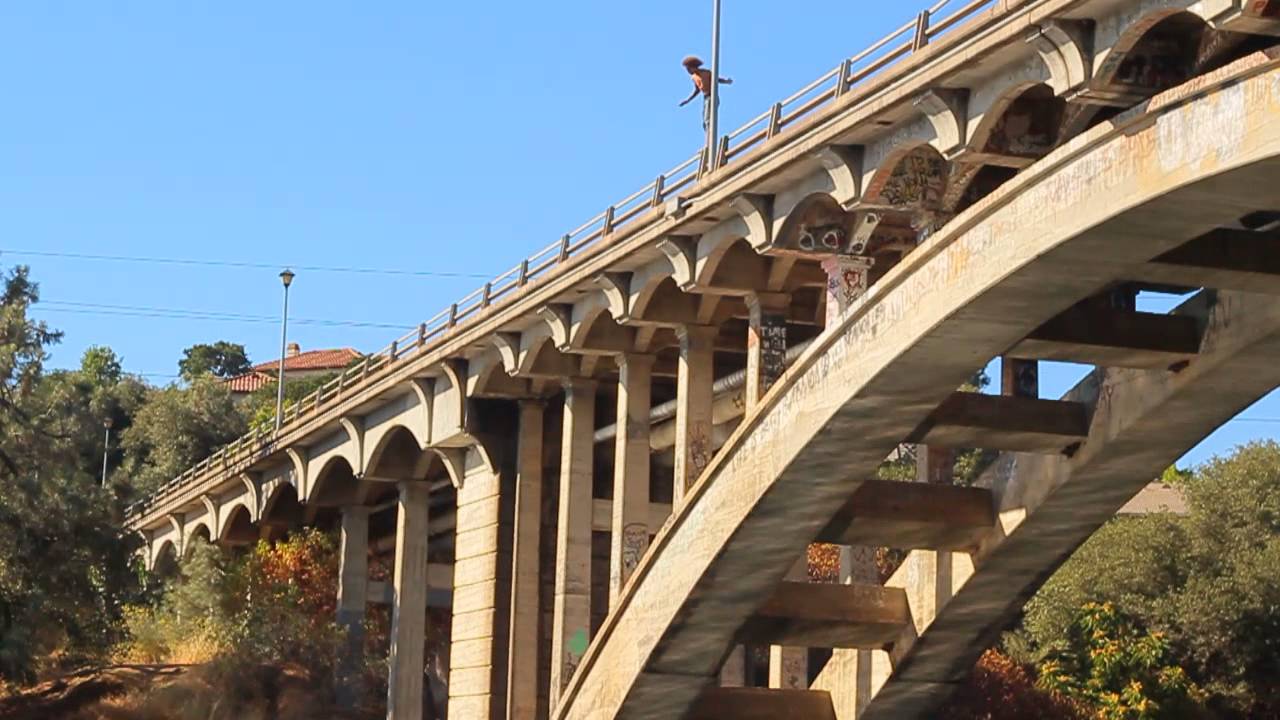 norcal 70ft bridge jump - YouTube