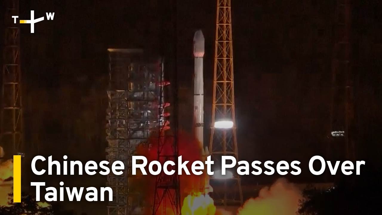 Chinese Rocket Carrying Communications Satellite Passes Over Taiwan ...