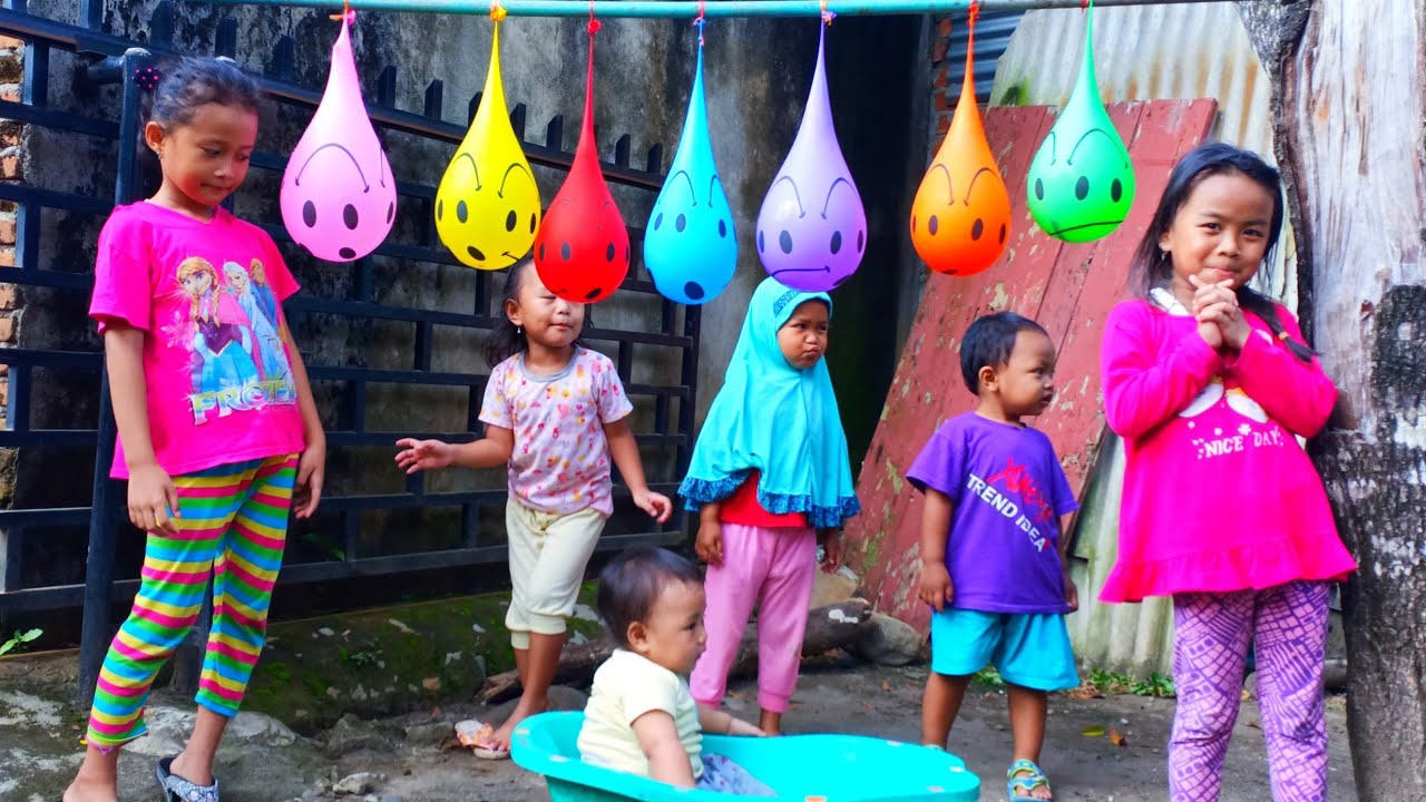 Main Pecah Balon Air 💞 Surprise Mainan Anak Perempuan Finger Family ...