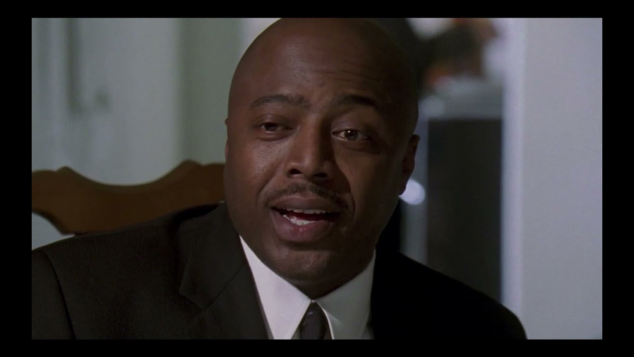 Cedric Daniels being a badass - The Wire season 1 - YouTube