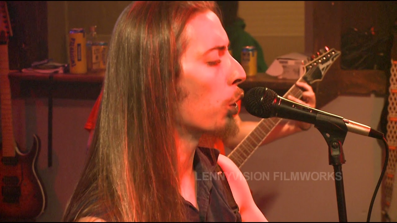 Matriphagy 10/23/2021 - YouTube