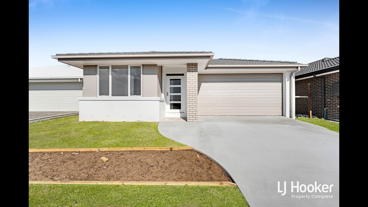 46 Diamond Drive, Yarrabilba - Walk Through Video - YouTube