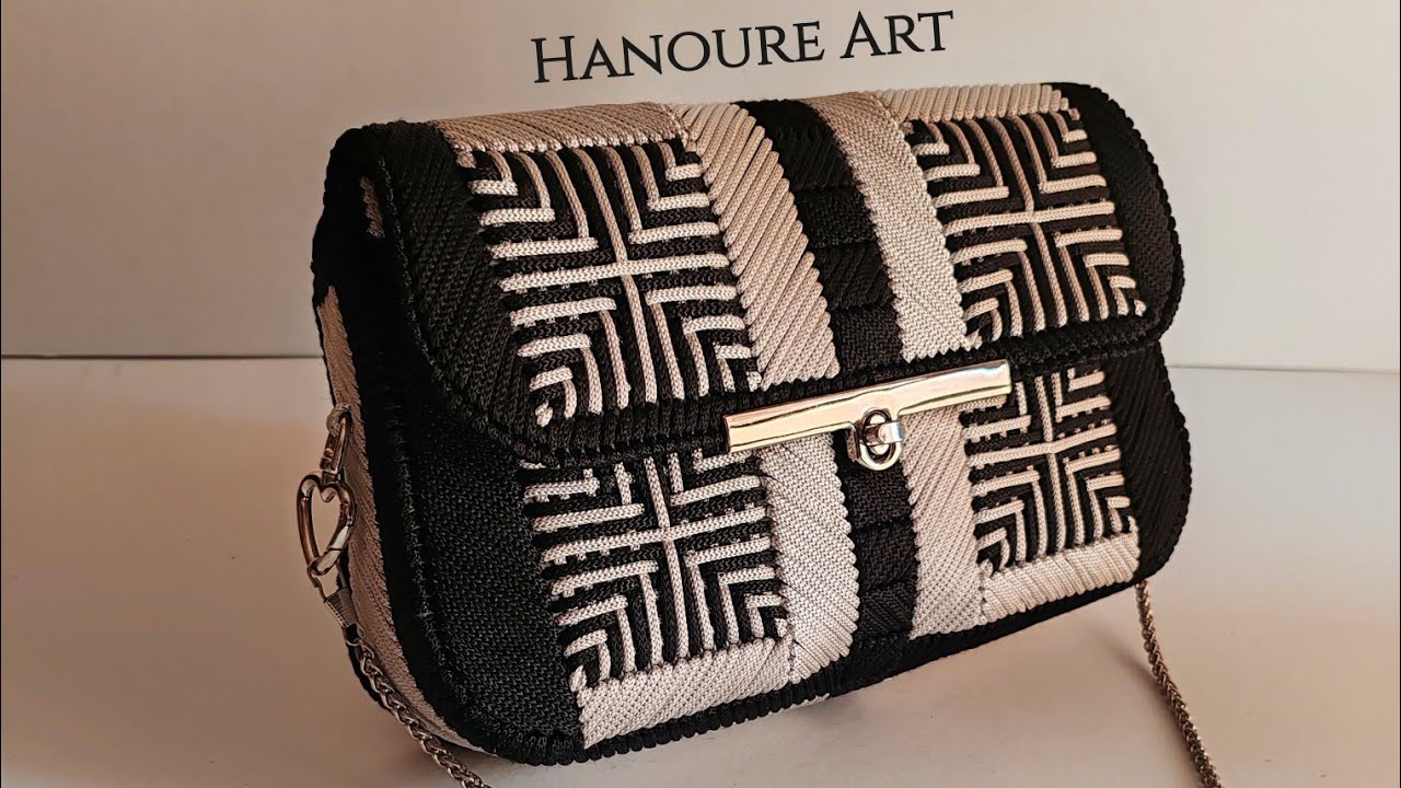 Luxury Handmade Bag With Plastic Canvas Full Tutorial Pyramid Stitch luxury-handmade-bag-with-plastic-canvas-full-tutorial-pyramid-stitch