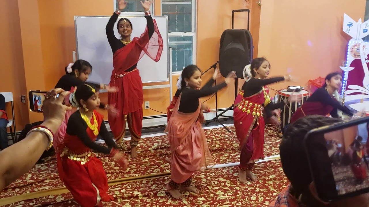 Saraswati dance pranjali - YouTube