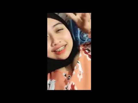 Jilbab pamer toket bigo live - YouTube