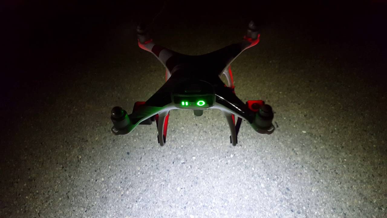 Phantom 4 and lume cube lights...! - YouTube