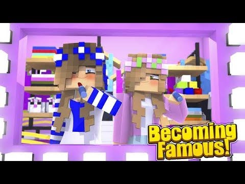 LITTLE CARLY BECOMES FAMOUS! (Minecraft Roleplay). - YouTube
