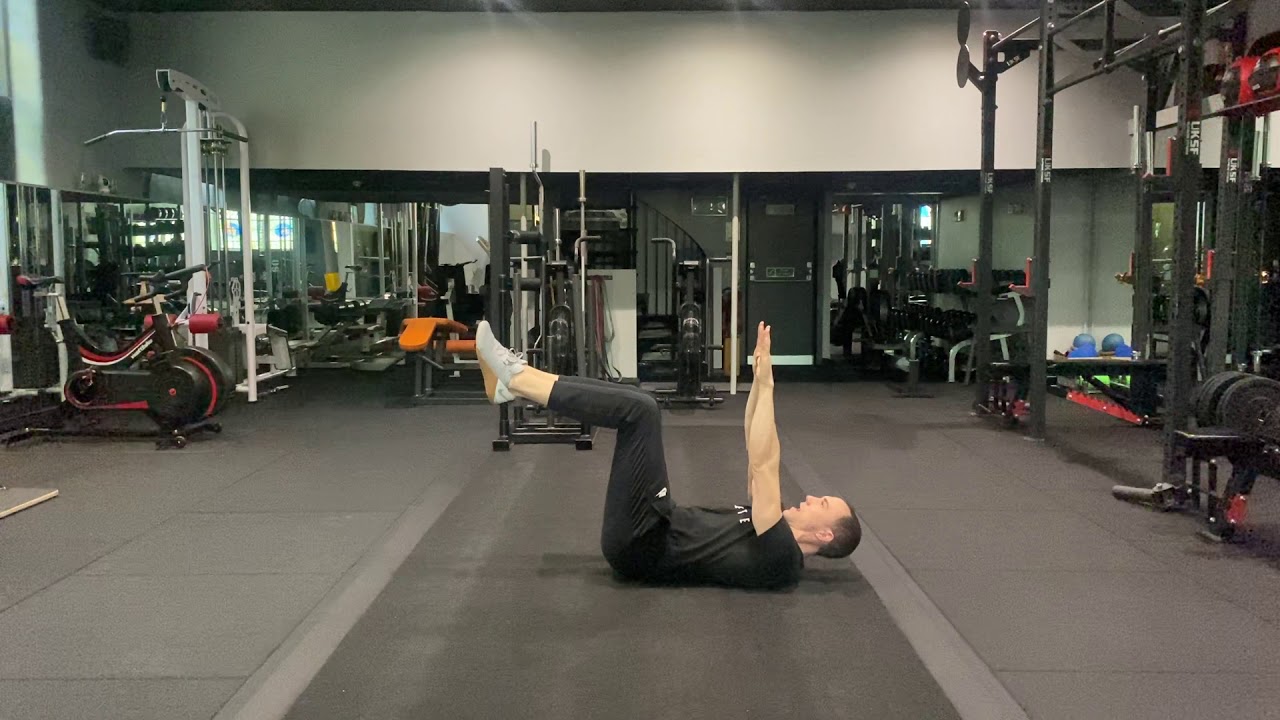 Hollow Body Crunch - YouTube