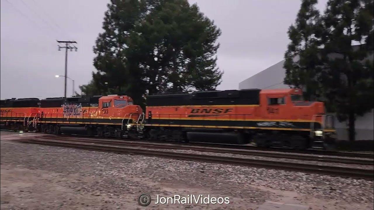 5/3/25 Pre: WB BNSF GP60M-3 trio passes Los Nietos/SFS - YouTube