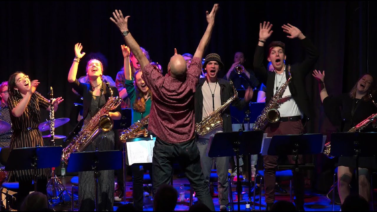 Big Band des Pestalozzi Gymnasiums München: The Mingus Project - YouTube