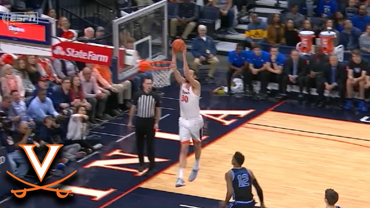 Virginia Beats The Press For A Jay Huff Dunk - YouTube