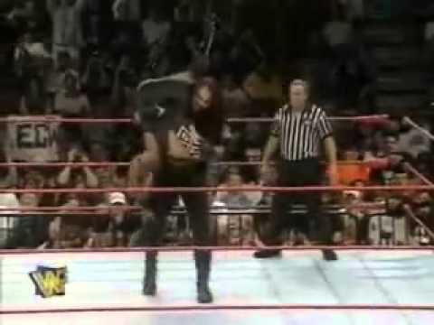 Undertaker - Tombstone Piledriver