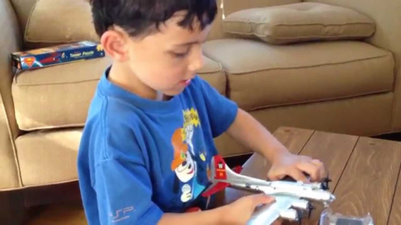 E-Z Build Model Tutorial - YouTube