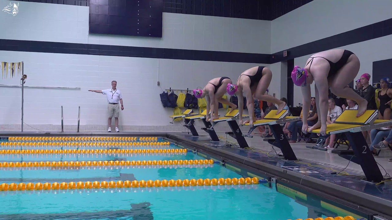 A perfect day in the pool! Augustana Swimming defeats UMary - YouTube