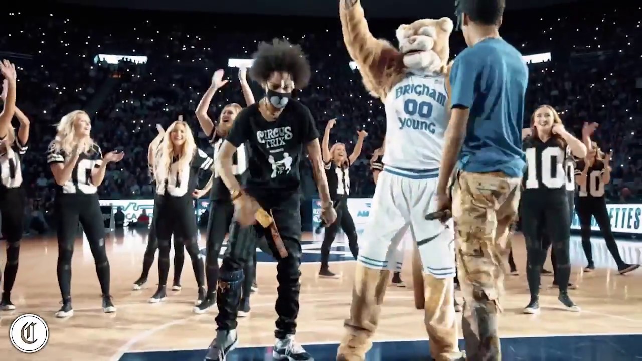 Ayo & Teo go Viral with BYU Mascot during Halftime Show Dance - YouTube