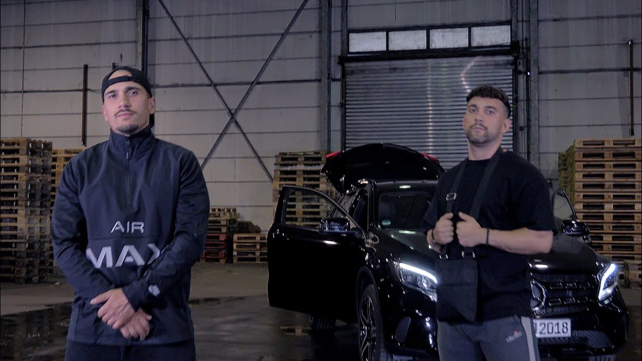 Automatikk - KENEK ATTACK (Official Video) - YouTube