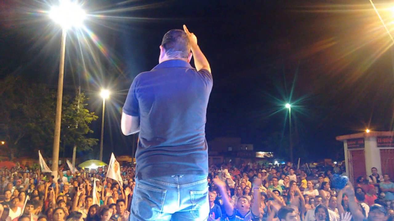 Blog do Robert Lobato - Pinheiro é tomada pela "Onda Azul" - YouTube