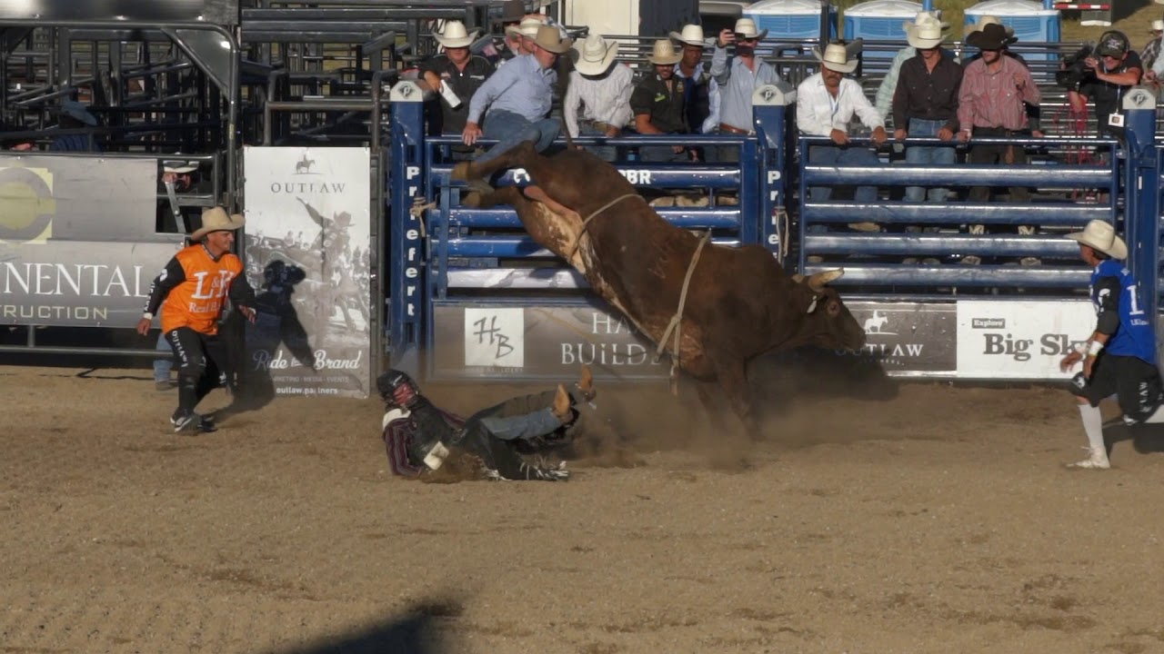 Big Sky PBR Pro Bull Riders Rodeo 2018 Sly Dog Production - YouTube