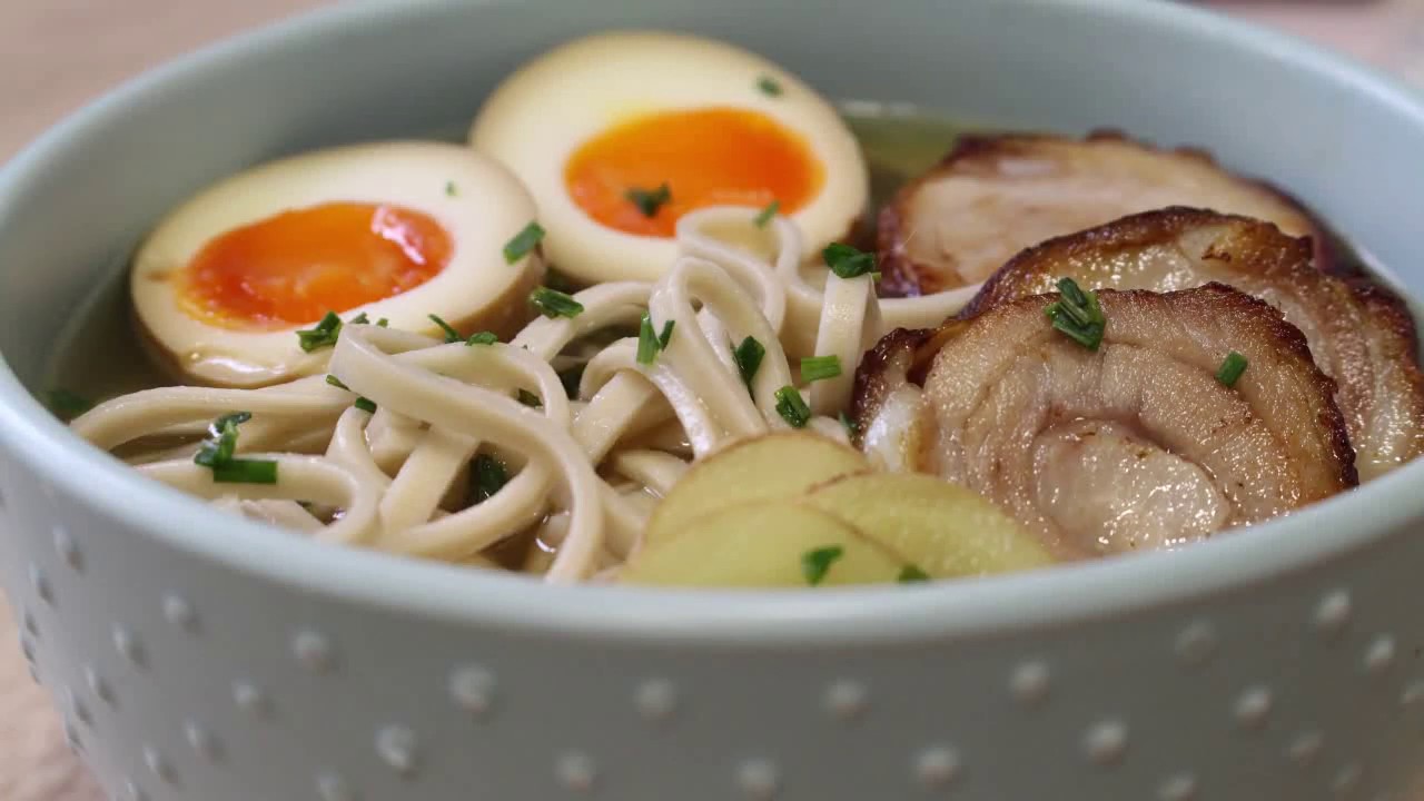 RAMEN FÁCIL para hacer en casa - YouTube