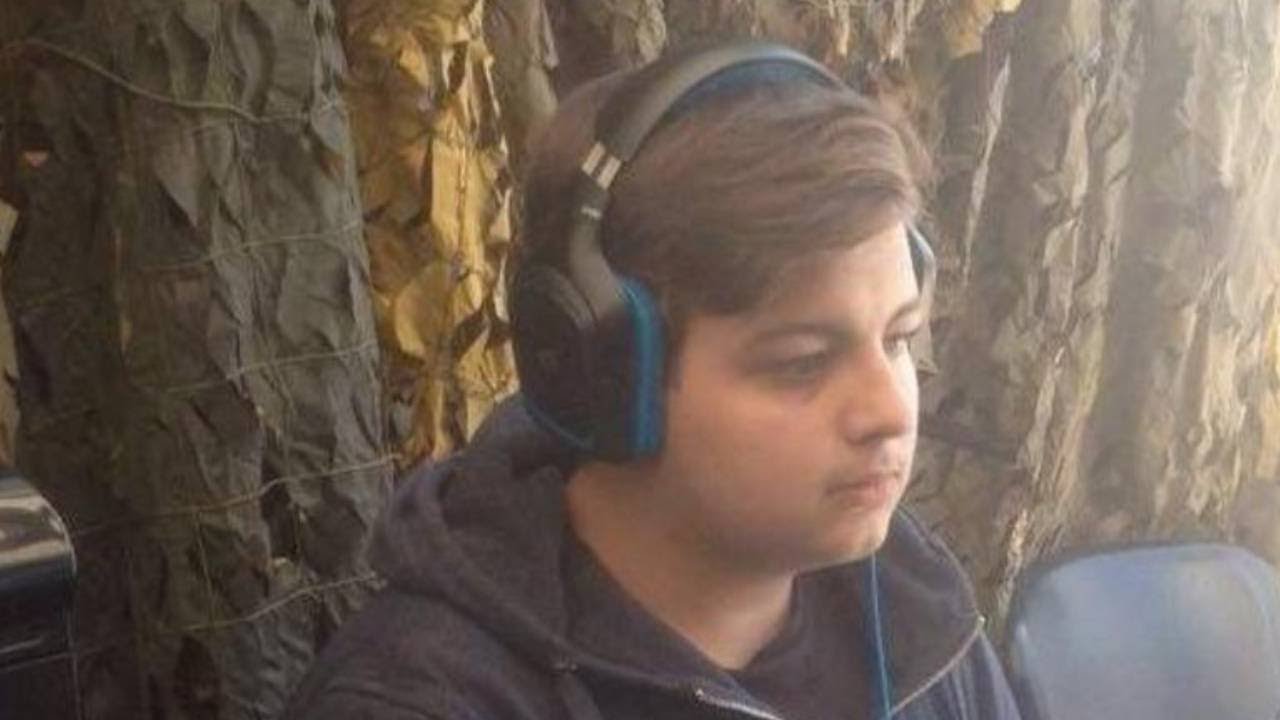 NE JUCAM CU VOI FACEIT SI TOATE ALEA - YouTube