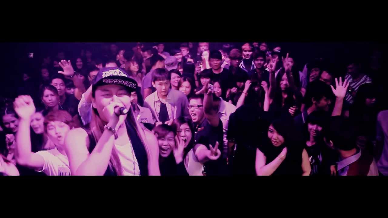 台中夜店 ｜X CUBE｜2013｜六月｜DJ Jessie兔女郎派對+MC REX - YouTube
