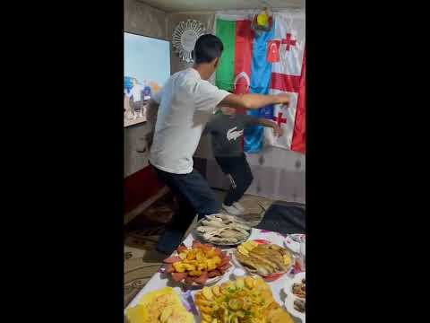 Elnur Vəliyevdən Seçmə Canavar Rəqsləri Wolf Dance Compilation🐺