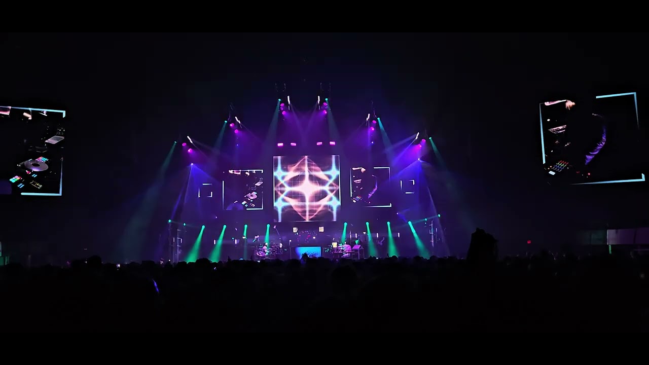 PRETTY LIGHTS: Soundship Spacesystem 2024 Check Your Vector Tour: NIGHT ...
