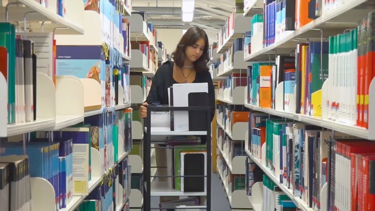 Fachmann/-frau Information und Dokumentation EFZ - YouTube