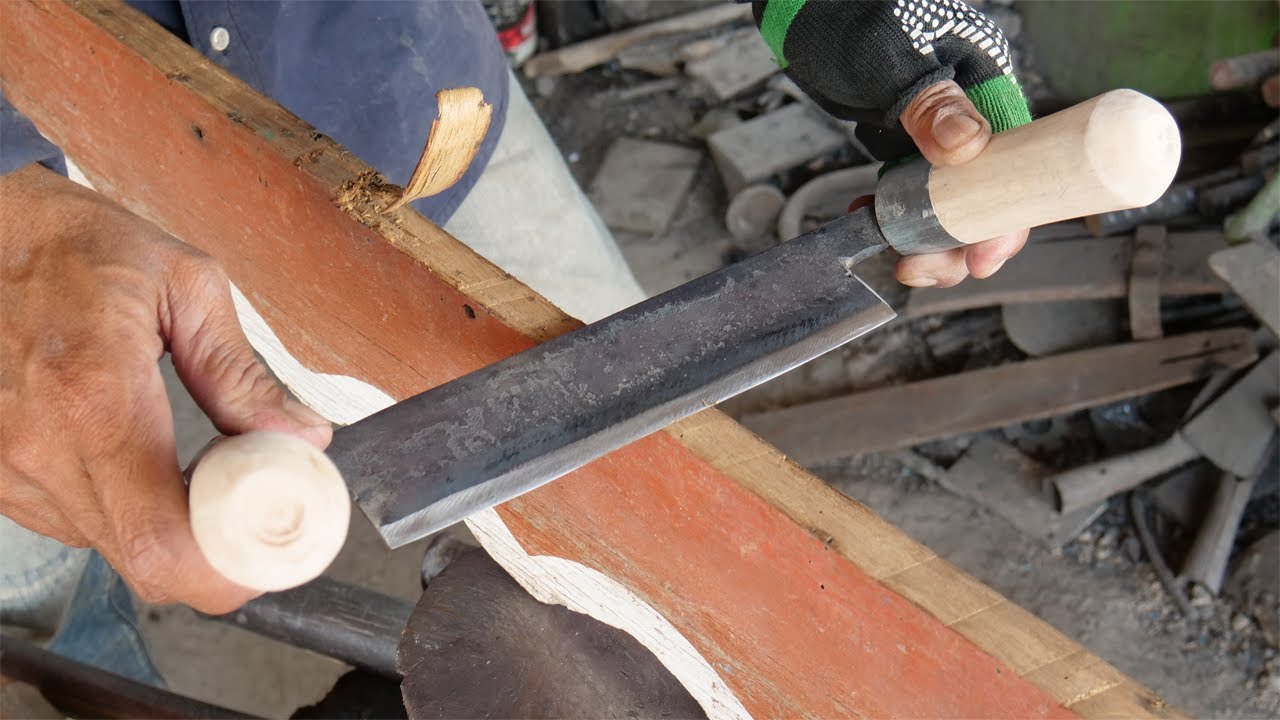 THIS Is AN EASY WAY TO MAKE A DRAW KNIFE FOR A CARPENTER - YouTube