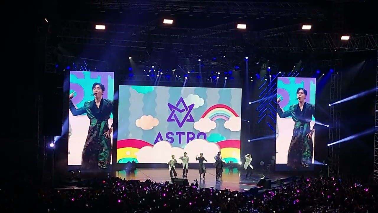 Moonbin & Sanha - Boo || Astro live in concert || Jakarta, Indonesia ...