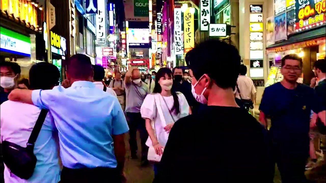 TOKYO: SHINJUKU: KABUKICHO ICHIBAN DORI. - YouTube