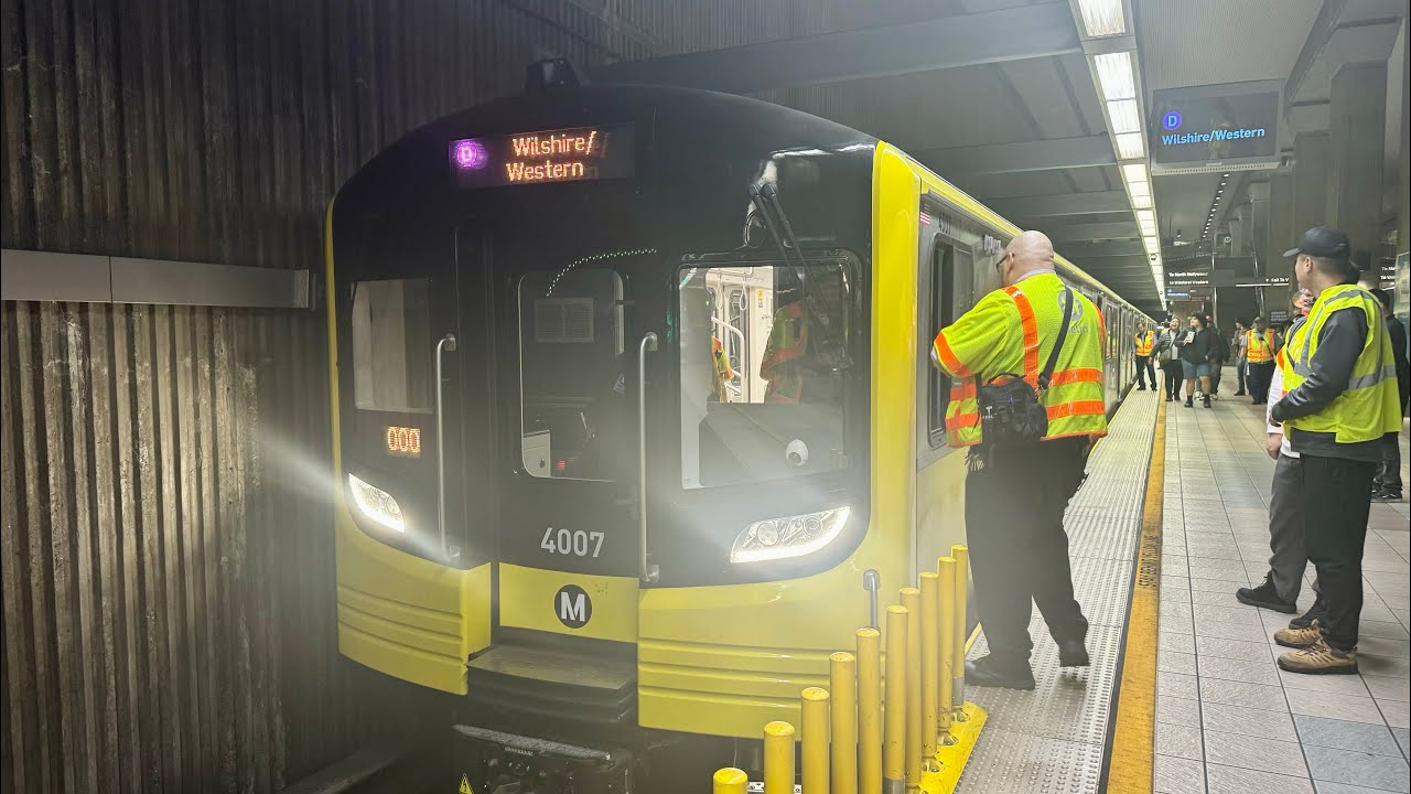NEW! CRRC HR4000 Subway Train departing Los Angeles Union Station - YouTube