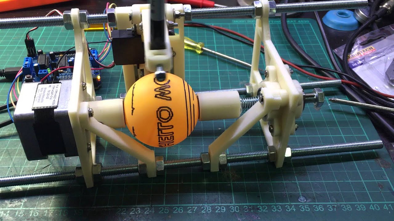 3D Printed Eggbot - First Run - YouTube