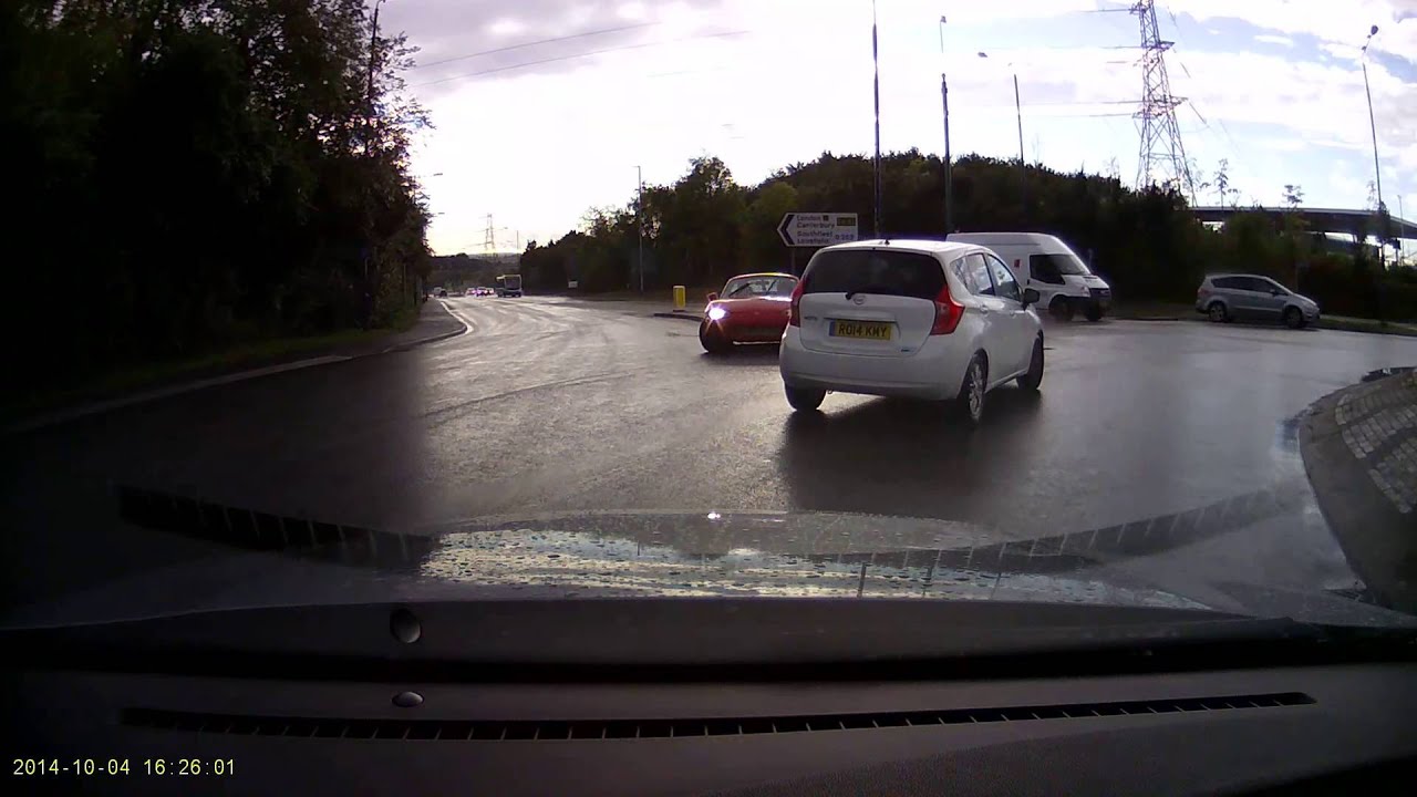 roundabout fail - YouTube