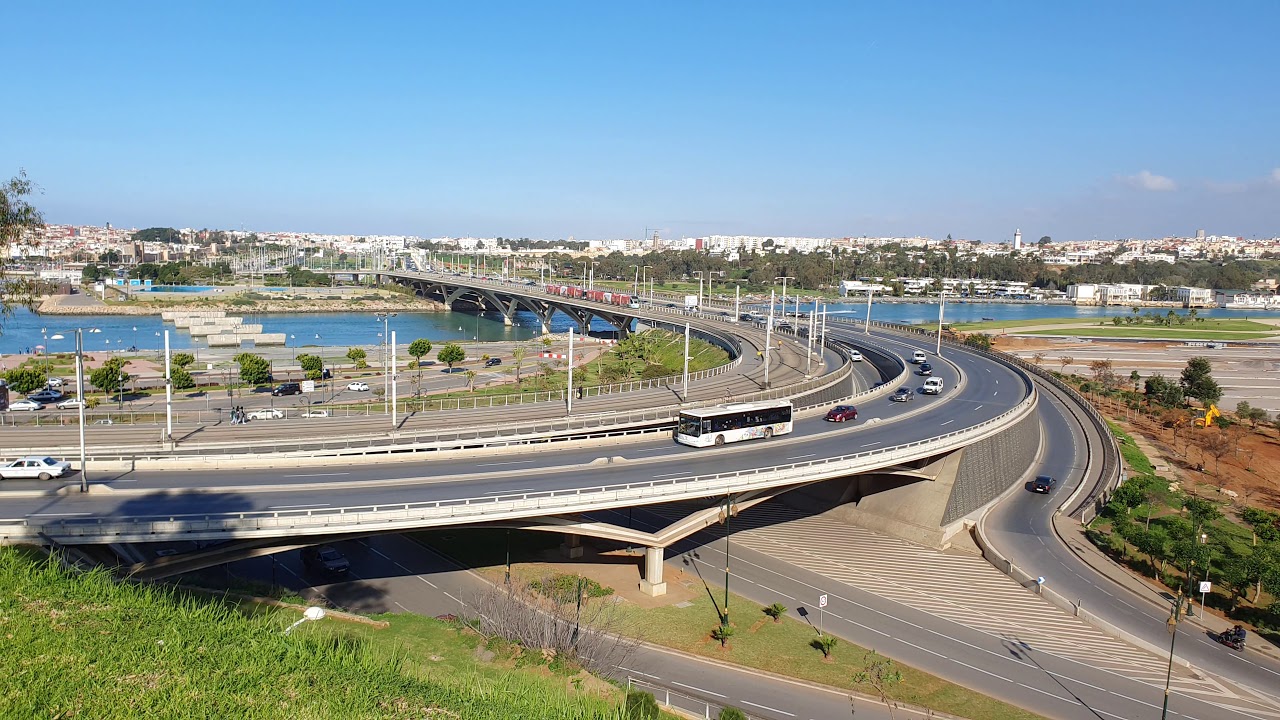 Pont Hassan 2 et le grand théâtre Rabat - YouTube