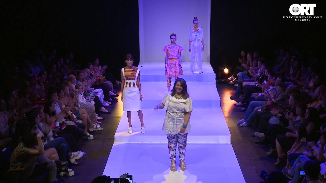 Desfile de Modas: Puesta en escena Mambo·15 - YouTube