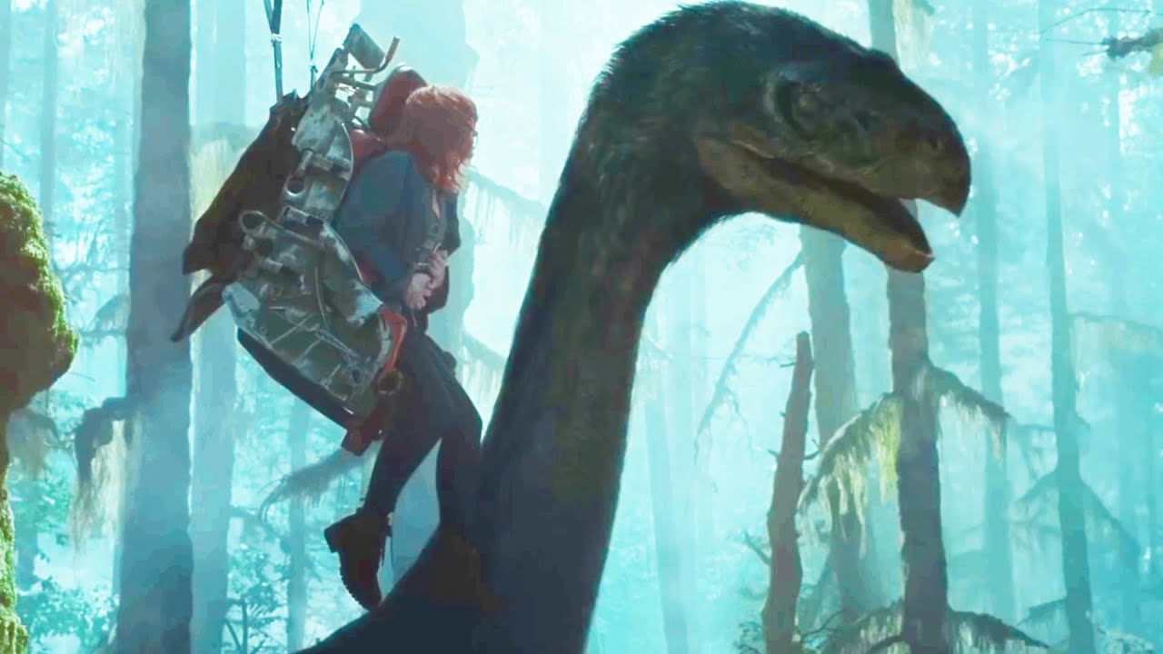 Blind Therizinosaur Attack In Jurassic World - YouTube