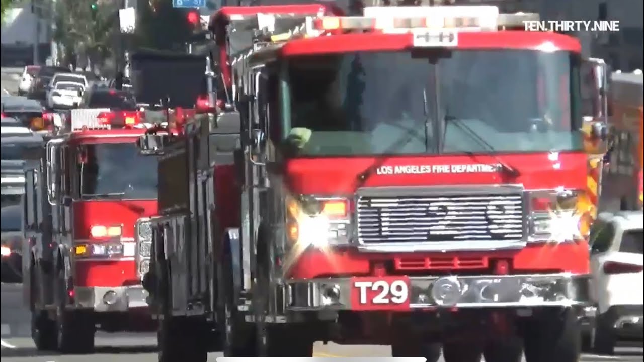 LAFD LF29 | E229 | RA29 | RA 29 LAPD UNIT RESPONDING TO HOSPITAL - YouTube
