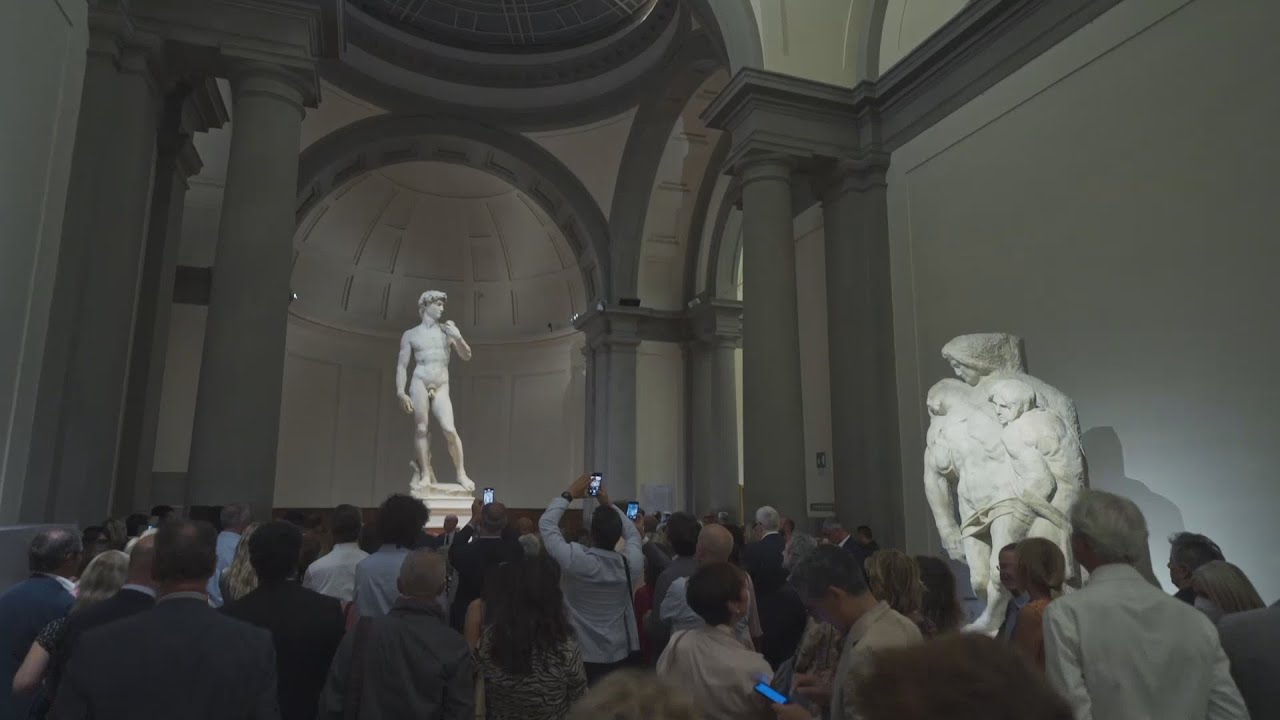 Luci sul David - l'inaugurazione - YouTube