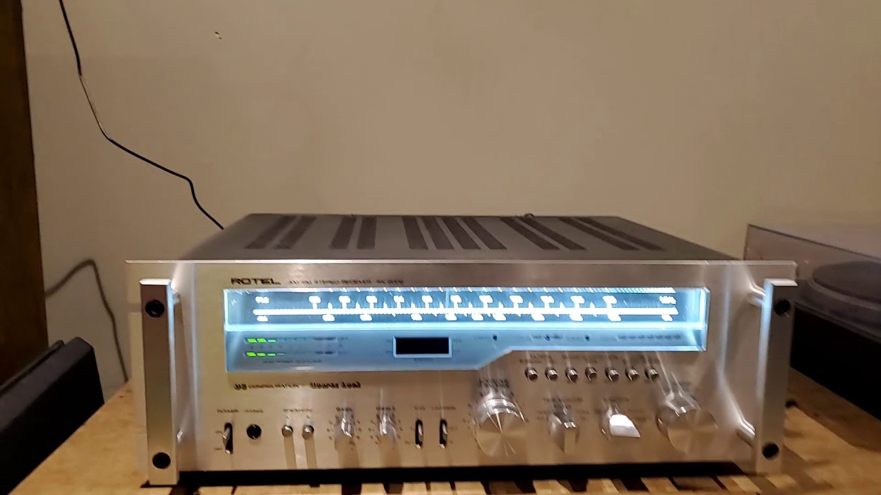 Rotel RX 2002 vintage receiver - YouTube